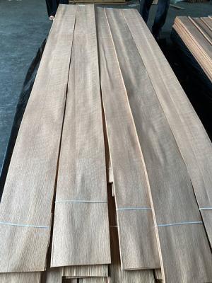 China Chapa auta-adhesivo del roble de la longitud los 250cm de la anchura el 10cm en el tablero de partícula en venta