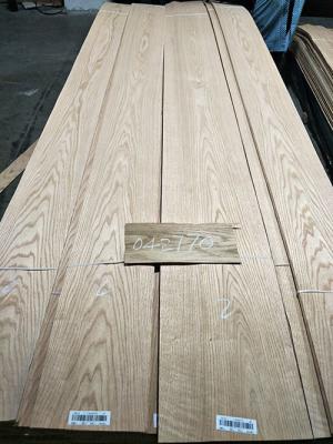Cina Veneer di legno di quercia rossa di alta qualità, pannello di grado A, spessore di 0,45 mm, veneer di legno a taglio piatto ingegnerizzato in vendita