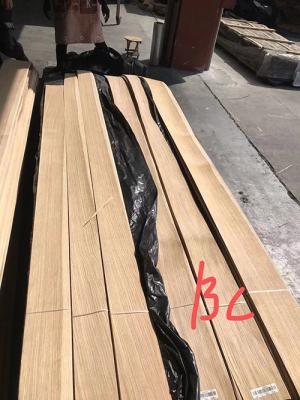 Cina Il quarto ha tagliato il legno di quercia bianca americano impiallaccia 0.40mm Poiché grado in vendita