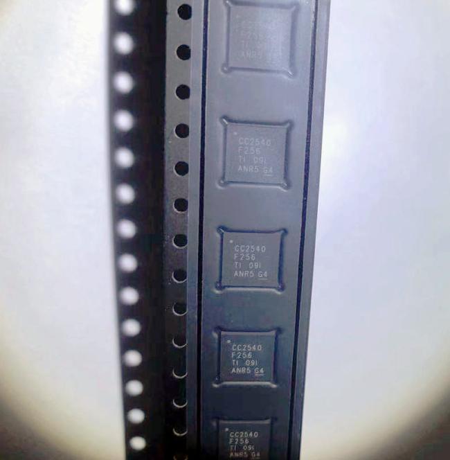 CC2540F256RHAR Bluetooth chip side view