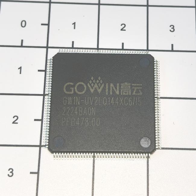GW1N-UV2LQ144XC6/I5 chip side view