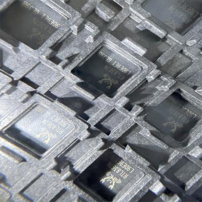 China RTL8367N-VB-CG Controlador de Switch Ethernet de 5 Portas 3.3V 1Gbit/s à venda