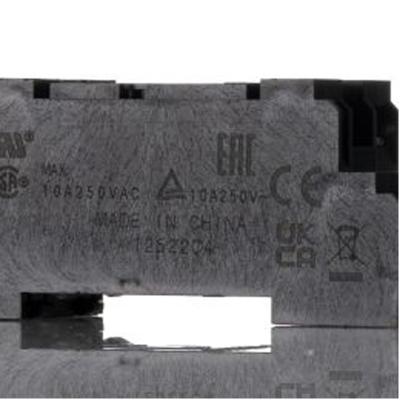 China PYFZ-08-E 2-Poles Relay Socket with Screw Termination and 10 A Current Rating for DIN Rail Mounting for sale