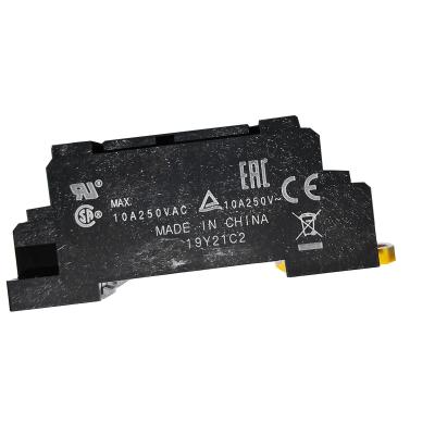 China PYFZ-08-E 2-Poles Relay Socket with Screw Termination and 10 A Current Rating for DIN Rail Mounting for sale