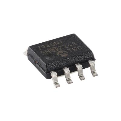 China MCP7940N-I/SN Battery-Backed I2C™ Real-Time Clock/Calendar With SRAM for sale