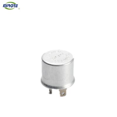 Cina Lampeggiatore elettronico dell'indicatore di direzione di OE 8942481610 per ISUZU 1988-1995 in vendita