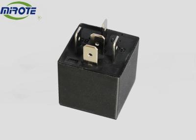Cina CC standard del relè 12V del cambiamento di Pin di SPDT 5 con filo di rame 1H0-959-142 330-959-142 in vendita