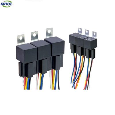 China 12V 30/40 Ampère 5 Relais van de Speldspdt het Automobielmacht Te koop