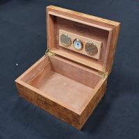 China Customizable Cigar Packaging Box Compact Elegant Cigar Box Lightweight for sale