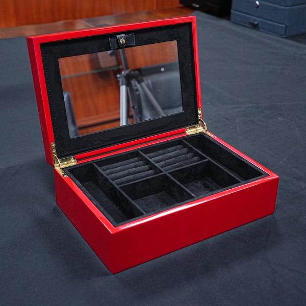 Quality Glossy Jewelry Packaging Box Red Embossed Jewelry Boxes Eco Friendly for sale