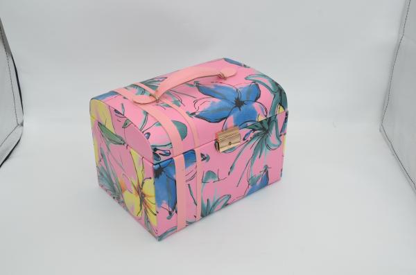 Quality Lightweight Cosmetic Storage Case Portable Cosmetic Storage Box Stackable for sale