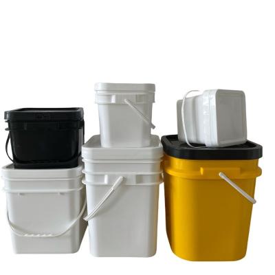 China 3L 4L 10L PP baldes de plástico quadrado com tampa para personalização de grau de alimentos personalizado à venda