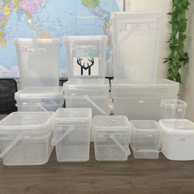 中国 25L 円形と四角形付属品のカラフルなプラスチックバケツ バケツの蓋柄 販売のため