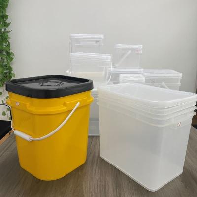 Cina 90 mil all-purpose bucket food grade plastic bucket con coperchio e maniglia Made in Qingdao in vendita