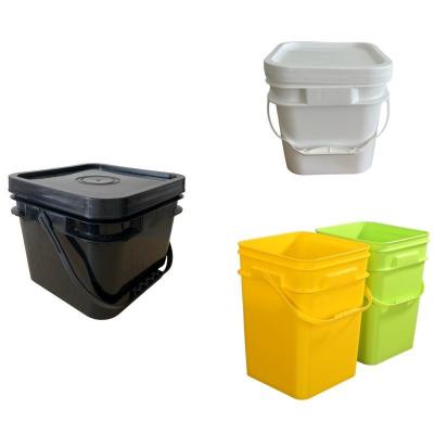 Cina Bottile di plastica trasparente trasparente di plastica per alimenti da 1 a 20 litri di latte Bottili di plastica con coperchio in vendita