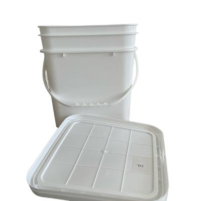 Cina Accessori inclusi secchi Capo e maniglia per secchi di plastica da 4 galloni in vendita