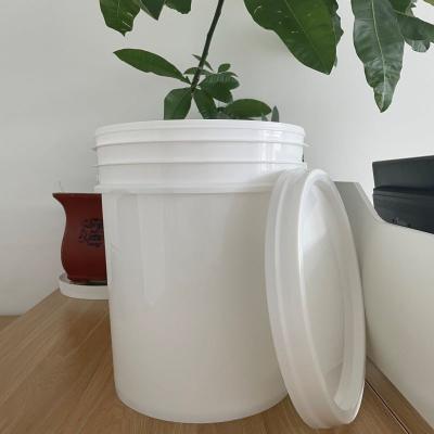 China Round 6.5 Gallon Container 25 Liter Plastic Bucket with Lid and 1.0 to 2.5 MM Thickness for sale