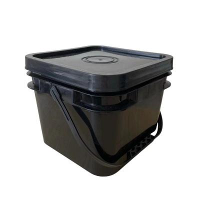 China 1.0 tot 2,5 mm Dikte Polypropyleen 5 Gallon Vierkante Emmer 4 Zijdes Gedrukt Pet Treat Emmers Te koop