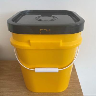 Cina Bottile di plastica quadrata da 25L con tela di seta/trasferimento termico/stampa IML in vendita
