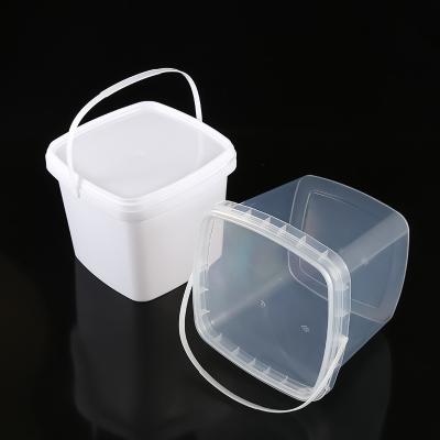 China Vierkante 2L 3L 5L 8L 10L heldere plastic emmer met gemakkelijk open en dicht deksel aanpassen ronde Te koop