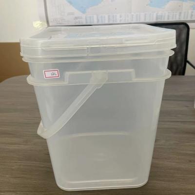 Cina Certificato GAP/ISO/FDA, secchio di plastica quadrato trasparente da 5L con copertura personalizzata in vendita