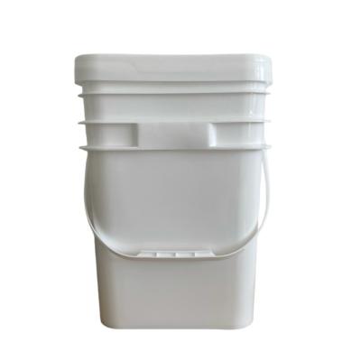 Cina Bottile quadrato in scatole di plastica da 20L con spessore del coperchio da 1,0 a 2,5 mm in vendita