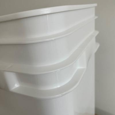 China Voorraad 18L 5 Gallon Plastic Bucket met deksel van polypropyleen Te koop