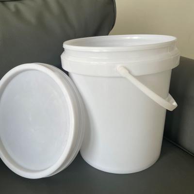 Cina 6 litri di secchio di plastica con coperchio personalizzato e certificato da GAP/ISO/FDA da secchio di plastica in vendita