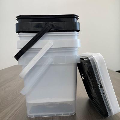 Cina 1 gallone cubo quadrato cubo di plastica quadrato e prova di perdite costruzione in vendita
