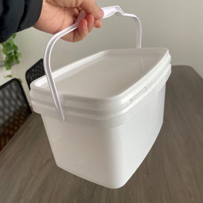 China IML Printing 10L Square Bucket for Fishing Baits 1.0 to 2.5 MM Thickness and Material for sale