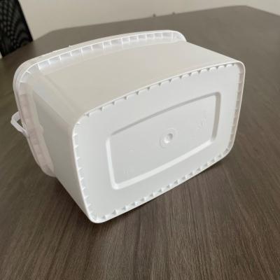China IML Printing 10L Square Bucket for Fishing Baits 1.0 to 2.5 MM Thickness and Material for sale