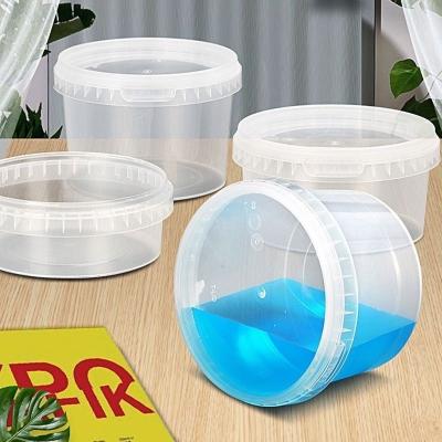 Cina Botti di plastica personalizzati da 300 ml a 500 ml a 750 ml con coperchio per gelato di yogurt pasta di aglio e salsa in vendita