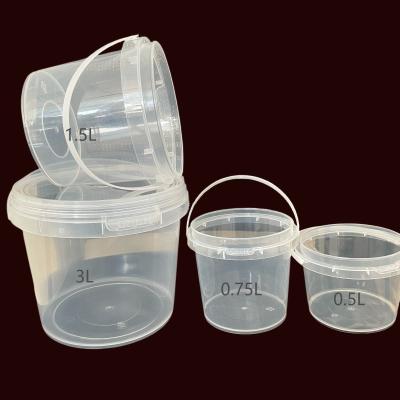 Cina Personalizzare vasche trasparenti con maniglia di plastica e coperchio secchio di plastica in vendita
