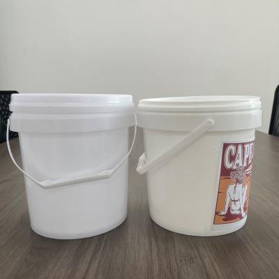 Cina Bottine di plastica colorate con stampa IML e certificazione GAP/ISO/FDA in vendita