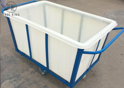 Cina 100 recipienti di plastica mobili della lavanderia di gallone con quattro ruote K400 Roto hanno modellato con la capacità 400kg in vendita