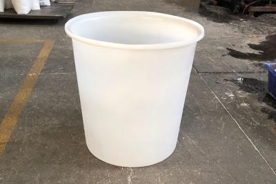 Cina Alimento cilindrico del polietilene che tiene i carri armati di plastica senza coperchio con la copertura per stoccaggio ed il preparato della birra in vendita