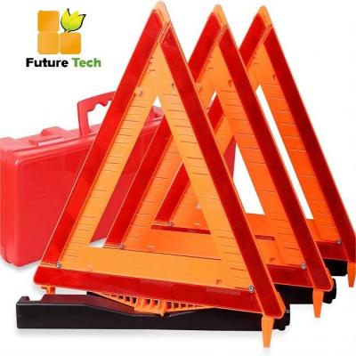 China Reflective Warning Red Triangle Road Sign Emergency Road Safety Accessories Kit for sale