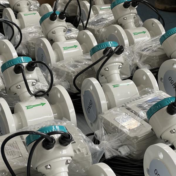 Quality WiFi-enabled Digital Liquid Sanitary Flow Meter OEM Customizable Electronic for sale