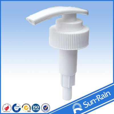 Cina Il bianco di plastica ribbed 28/400 28/410 28/415 di erogatore del prodotto disinfettante della mano della pompa della lozione in vendita