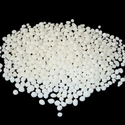 China Ammonium Calcium Nitrate fertilizer manufacture  white granular 2-4mm 25/50kg packing B-0.2% for sale