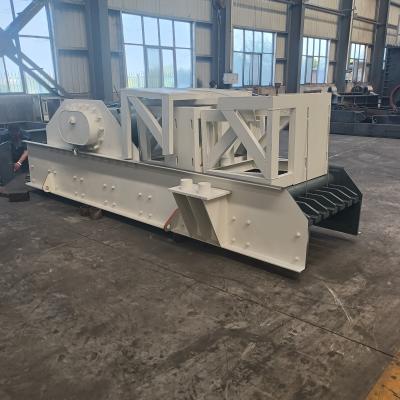 China 180T/H Crushing And Screening Plant With Variable Speed Belt Feeders for sale