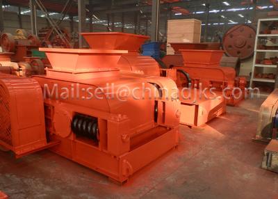 Cina frantoio a cilindro del dente del doppio dell'uscita di 0.3mm 30t/H per schiacciare grezzo del minerale metallifero in vendita