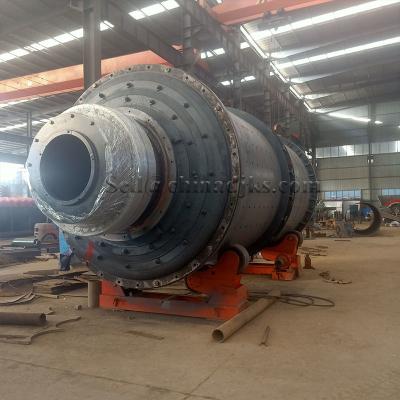 중국 2400*5500mm 모래 로드 분쇄기 20t/H 25 밀리미터 공급 판매용