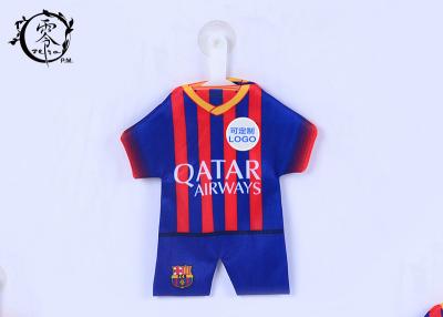 Cina Jersey della finestra degli elementi della decorazione dell'automobile dei fan di calcio mini con i regali di promozione del gancio del pollone in vendita