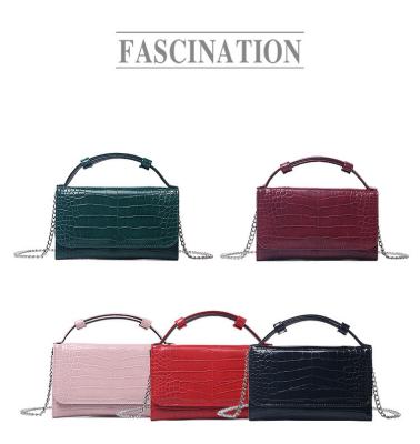 China Hot selling cowhide leather alligator pattern handbag lady's clutch bag for sale