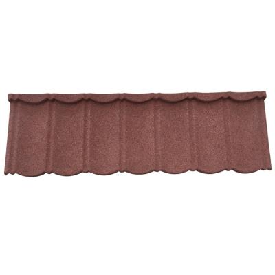Cina Piastrelle di tetto Piastrelle di tetto in pietra colorato rivestite di metallo resistenti al vento 2,7 kg/pcs in vendita