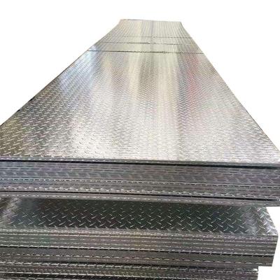 China Galvanisierte Oberflächenbehandlung A36 Karbonstahlplatte mit Quadrate 1500 mm Breite und 2-8 mm Dicke für Metalldach zu verkaufen