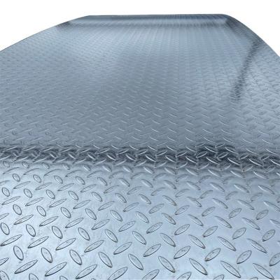 China Galvanisierte Oberflächenbehandlung A36 Karbonstahlplatte mit Quadrate 1500 mm Breite und 2-8 mm Dicke für Metalldach zu verkaufen
