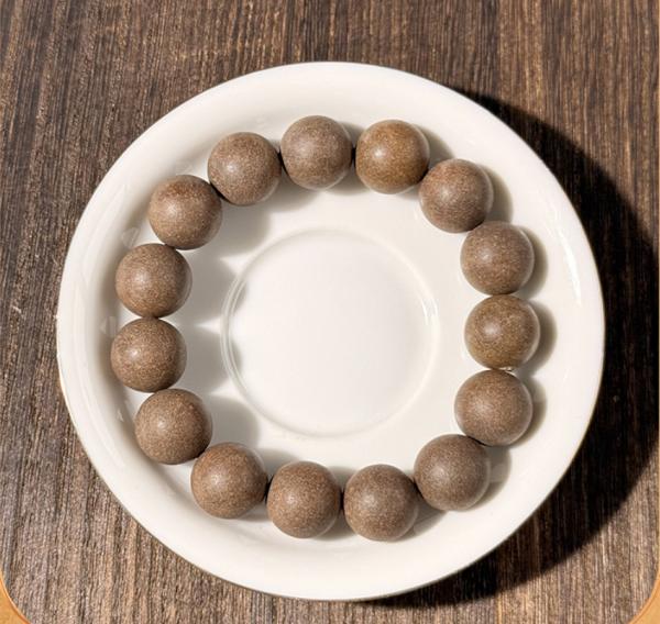 Quality Medicinal Classical  Wood Ball Bracelet Clearing Heat Buddhist Wooden Beads for sale