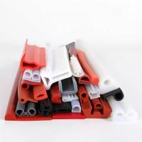 China Hardness 30A - 80A Extruded Silicone Seals Customized U D E P Shape for sale
